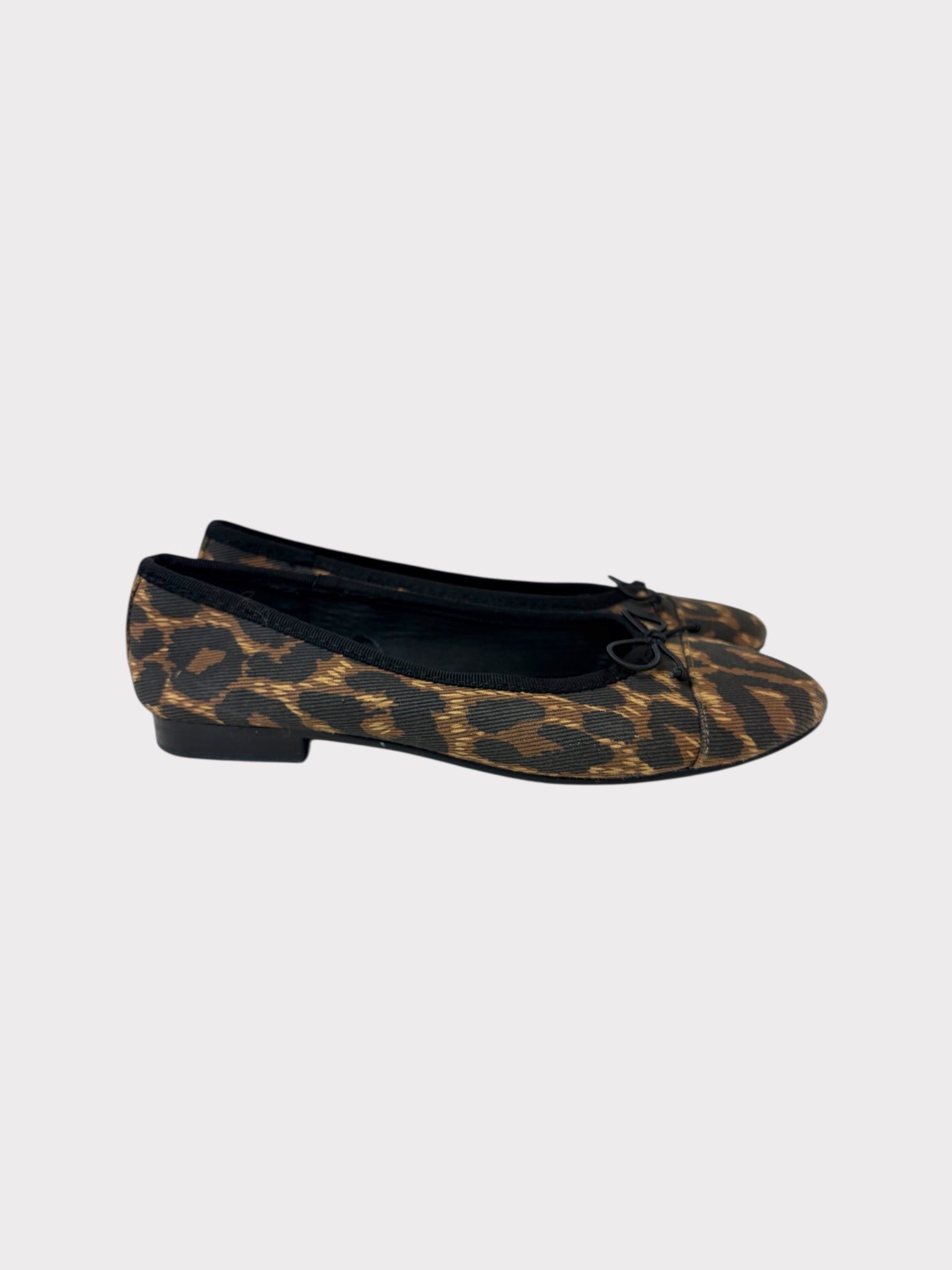 H&M Ballet Flats, Size 35 – The Second Row